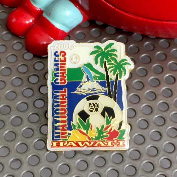 Vintage | Jewelry | 208 National Games Hawaii Pin | Poshmark